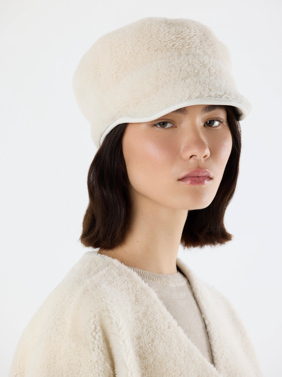 Leather Bound White Shearling Cap | Women | Gushlow & Cole